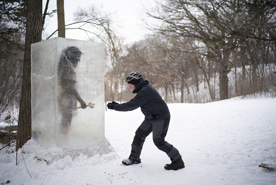 How To Choose The Right Block Of Ice For Your Ice Sculpture